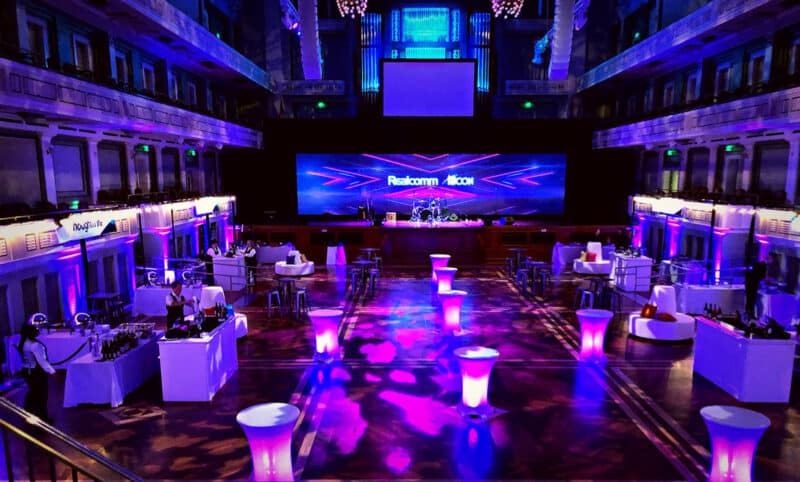 Custom LED Screen for Churches | Video Walls | Visualize LED